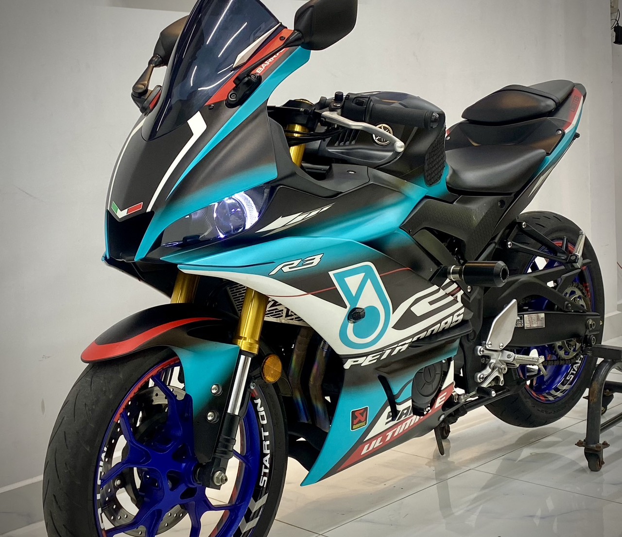 YAMAHA R3 ABS 2022 GIÁ 80 TRIỆU - THÁI THUẬN MOTOR